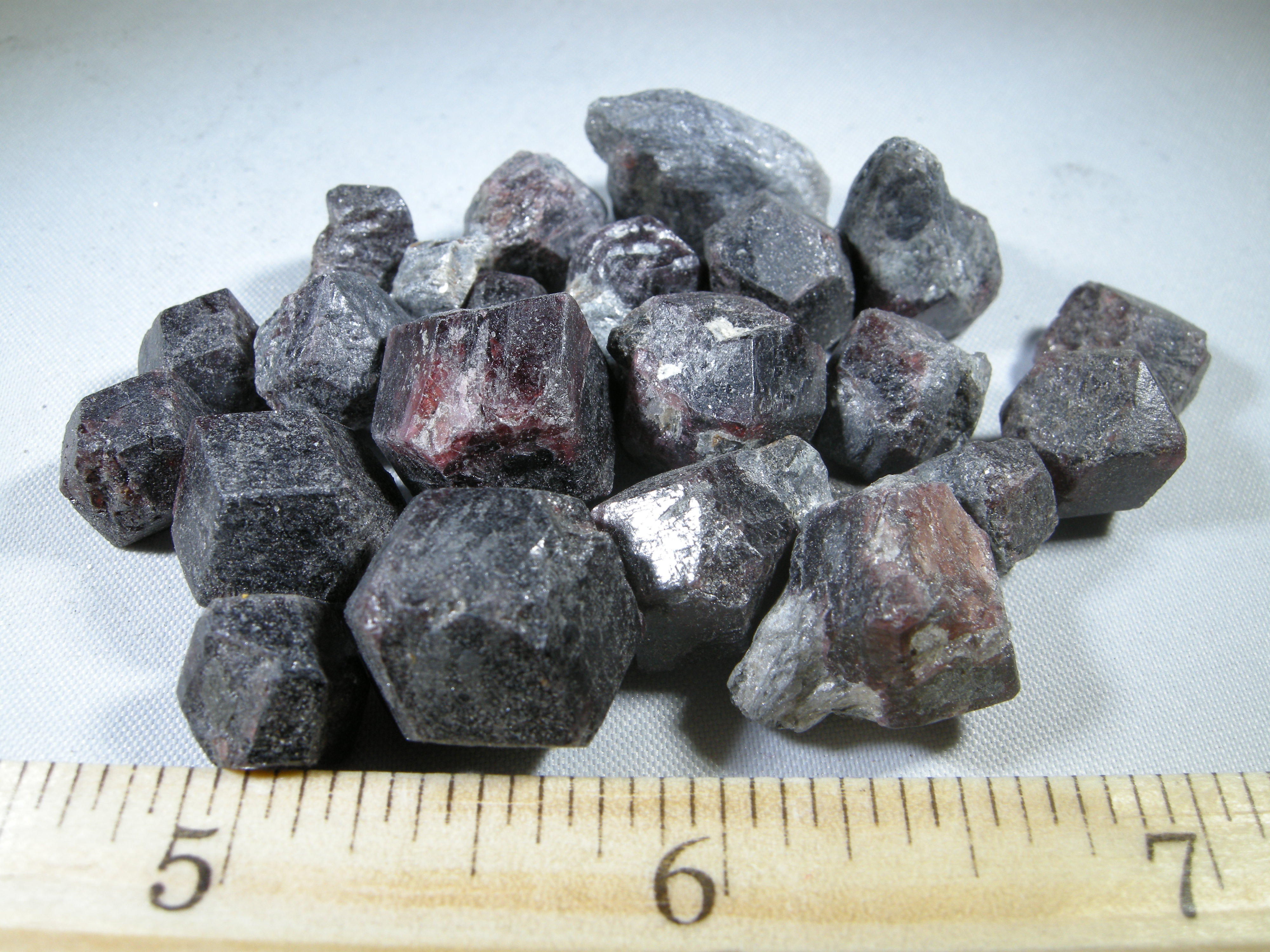 Raw Garnet Prices
