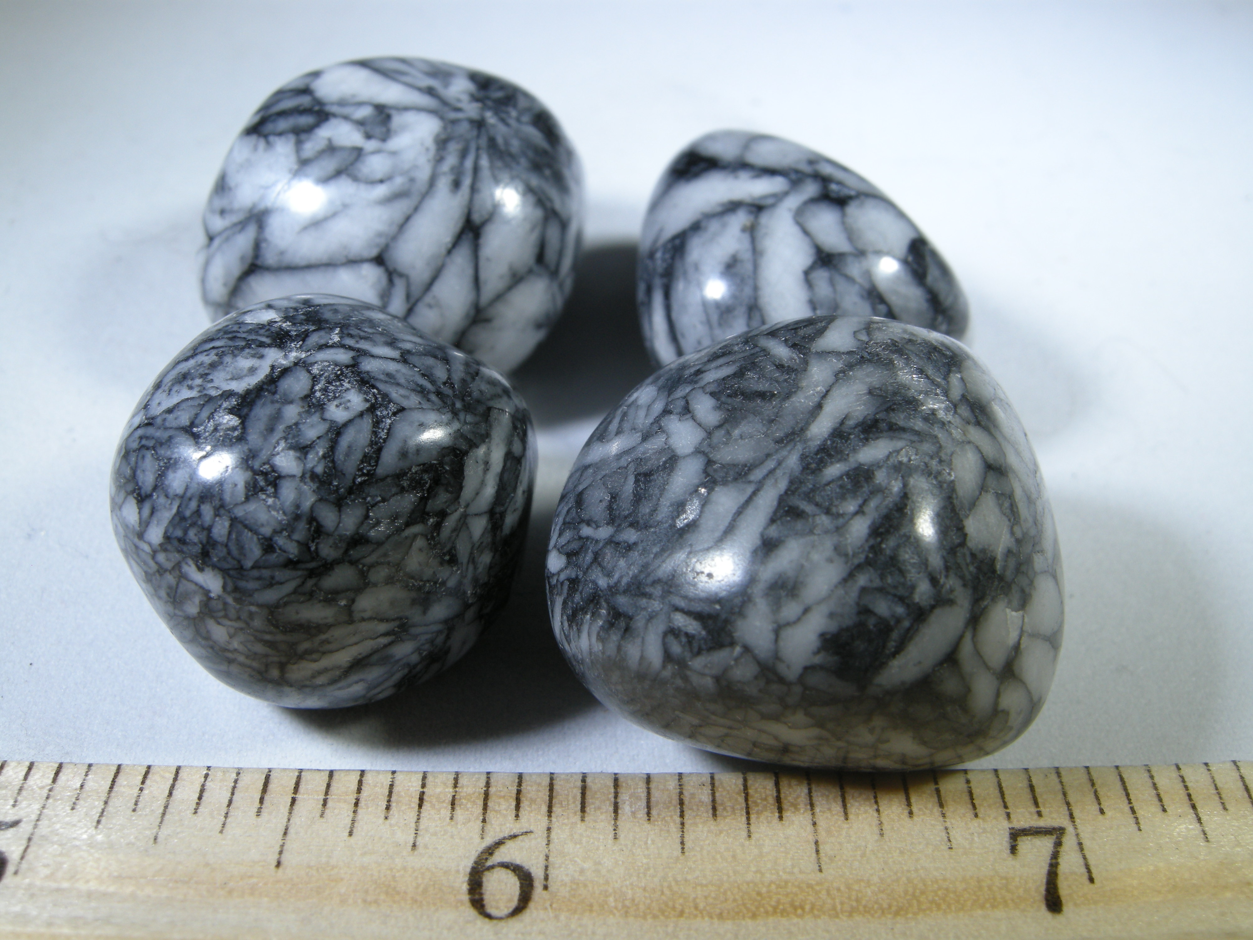 Pinolith, Tumbled - Heaven & Nature Store